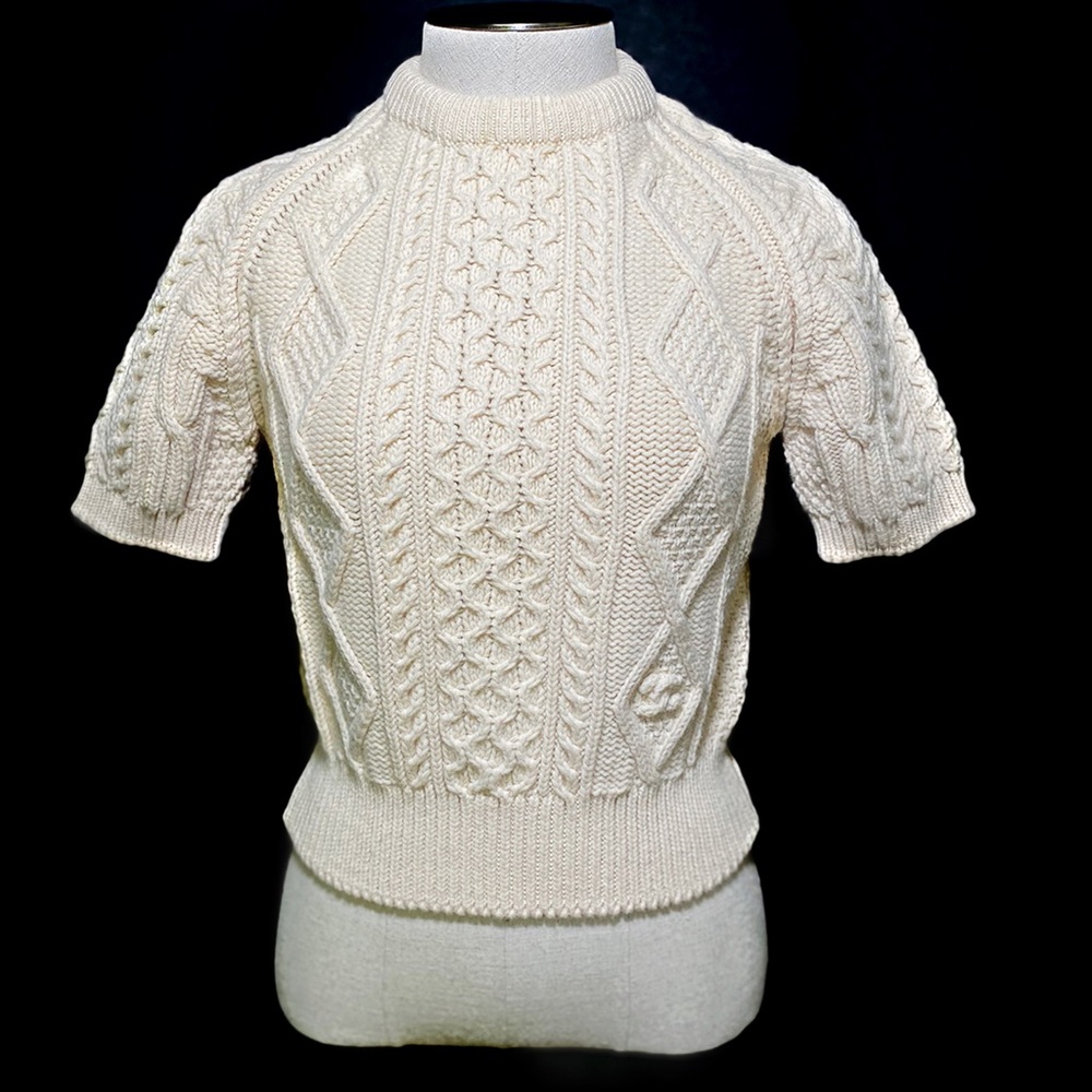 1996 Vintage Chanel Cable-Knit Wool Sweater - Gem